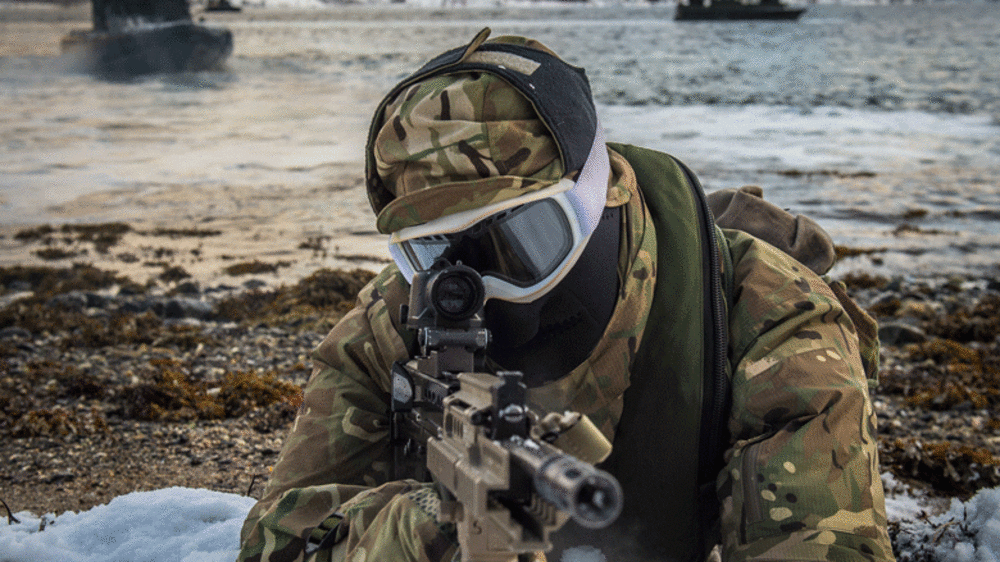 Militäruniformen: So tarnen sich Soldaten verschiedener Armeen