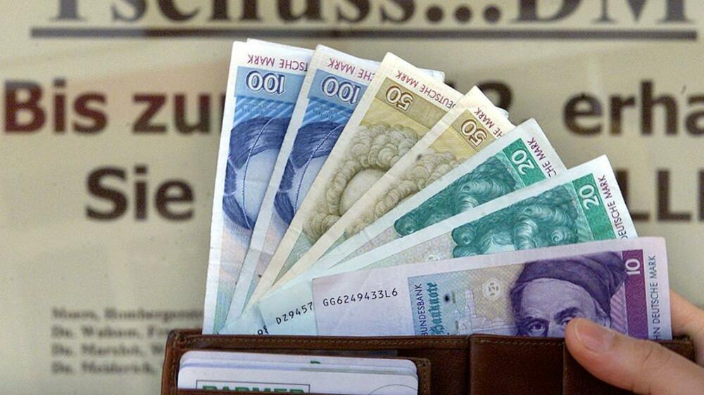 Bargeldumlauf: Wo die D-Mark steckt